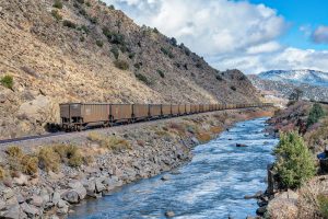 The 10 Best Places To Kayak In Colorado | SeaKayakExplorer