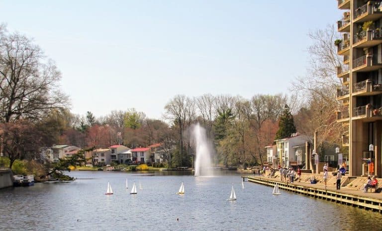 The 10 Best Places To Kayak In Virginia | SeaKayakExplorer